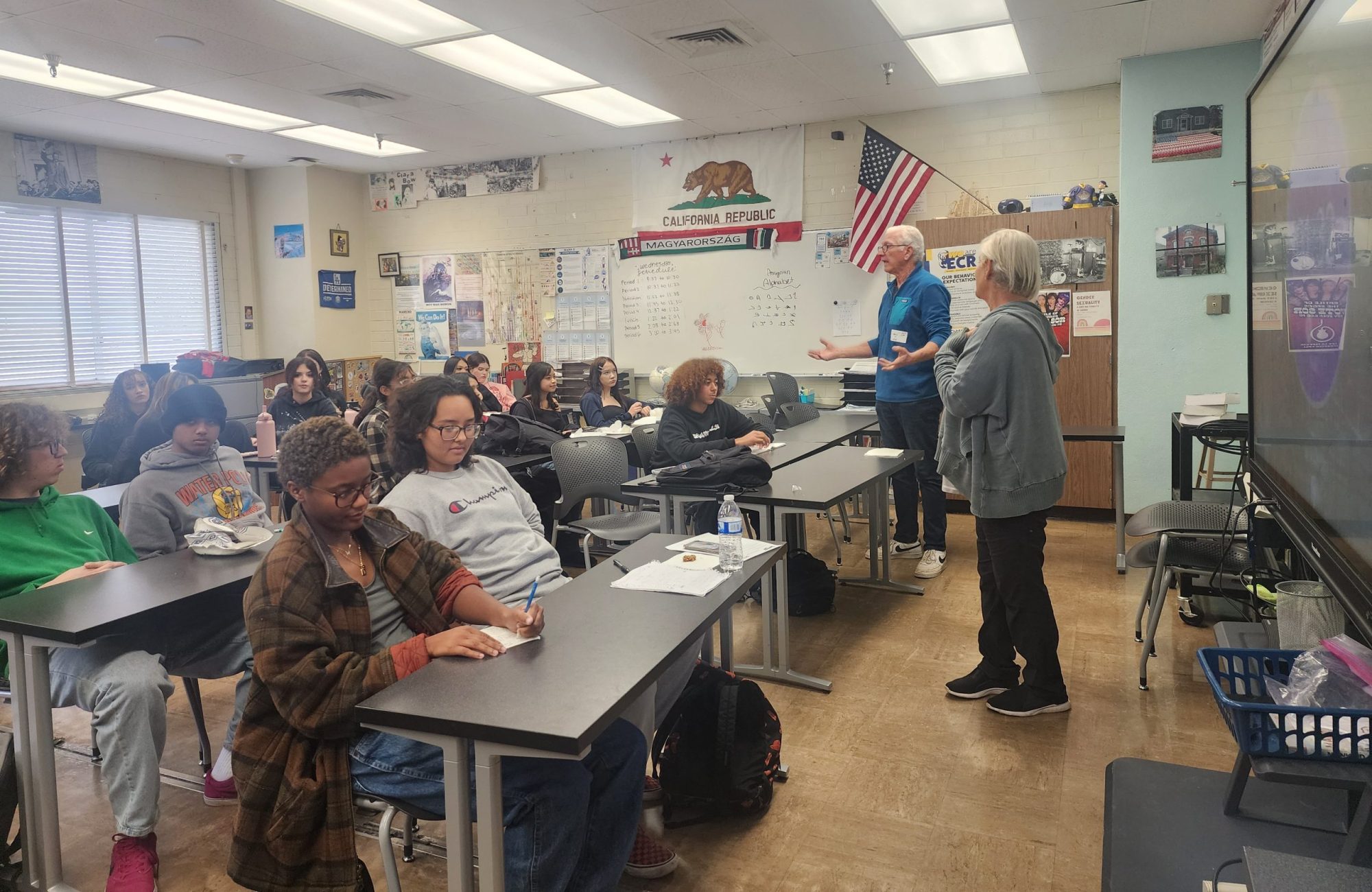 El Club POPS para Adolescentes con Padres Encarcelados Ofrece una ...