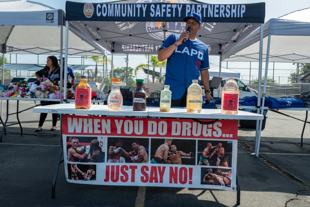 Pacoima Students Continue to Pledge to Say No to Drugs and Gangs - The ...