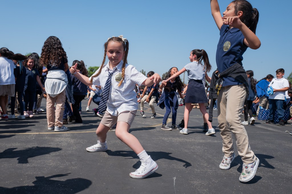 Pacoima Students Continue to Pledge to Say No to Drugs and Gangs - The ...