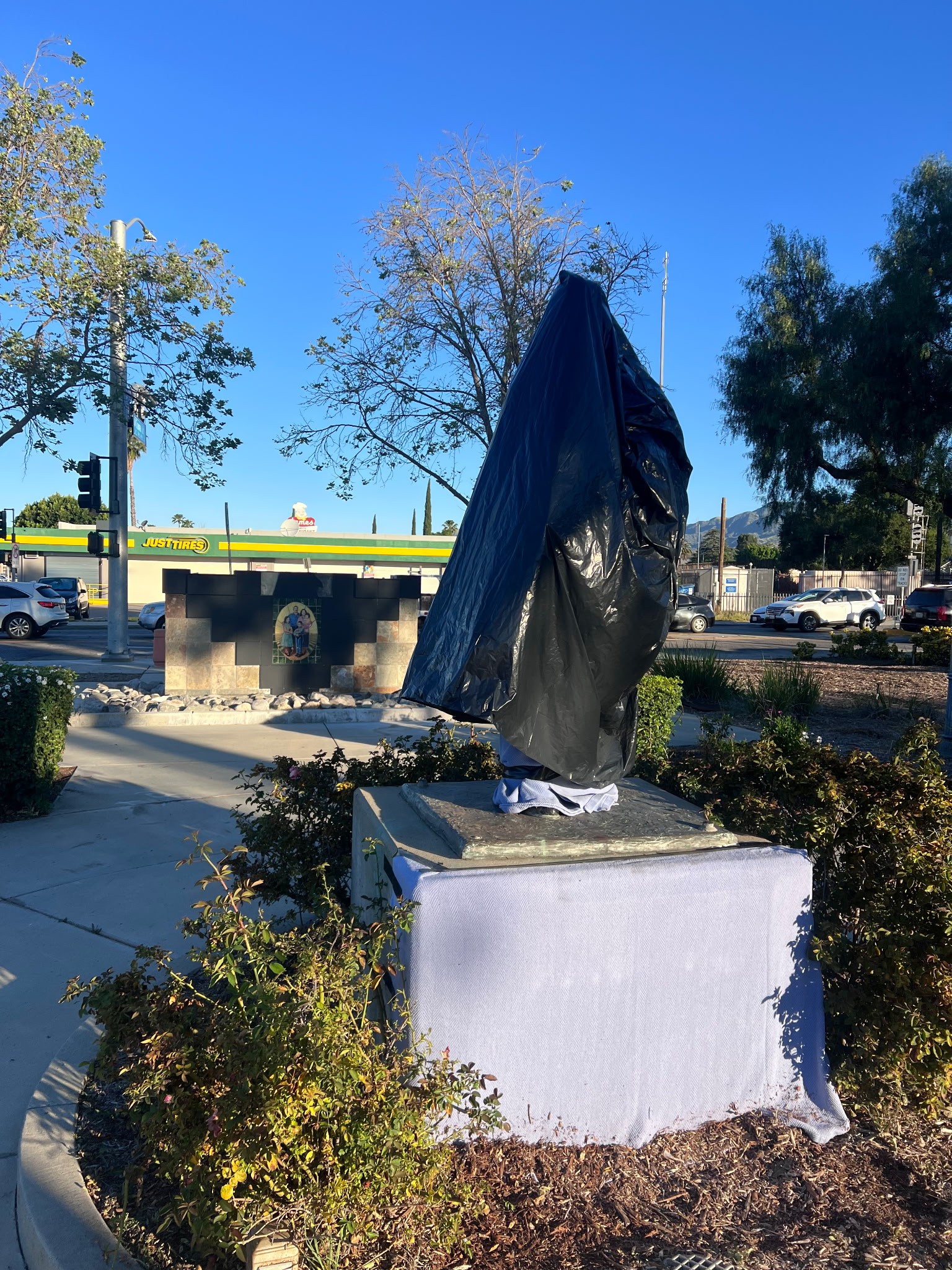 Cesar Chavez Memorial Statue in San Fernando Covered Overnight - The ...